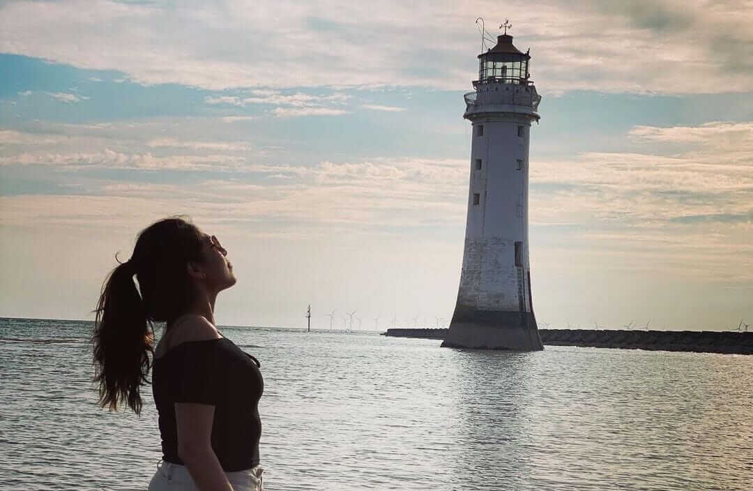 How to End Conversations: Smooth and Polite Goodbyes